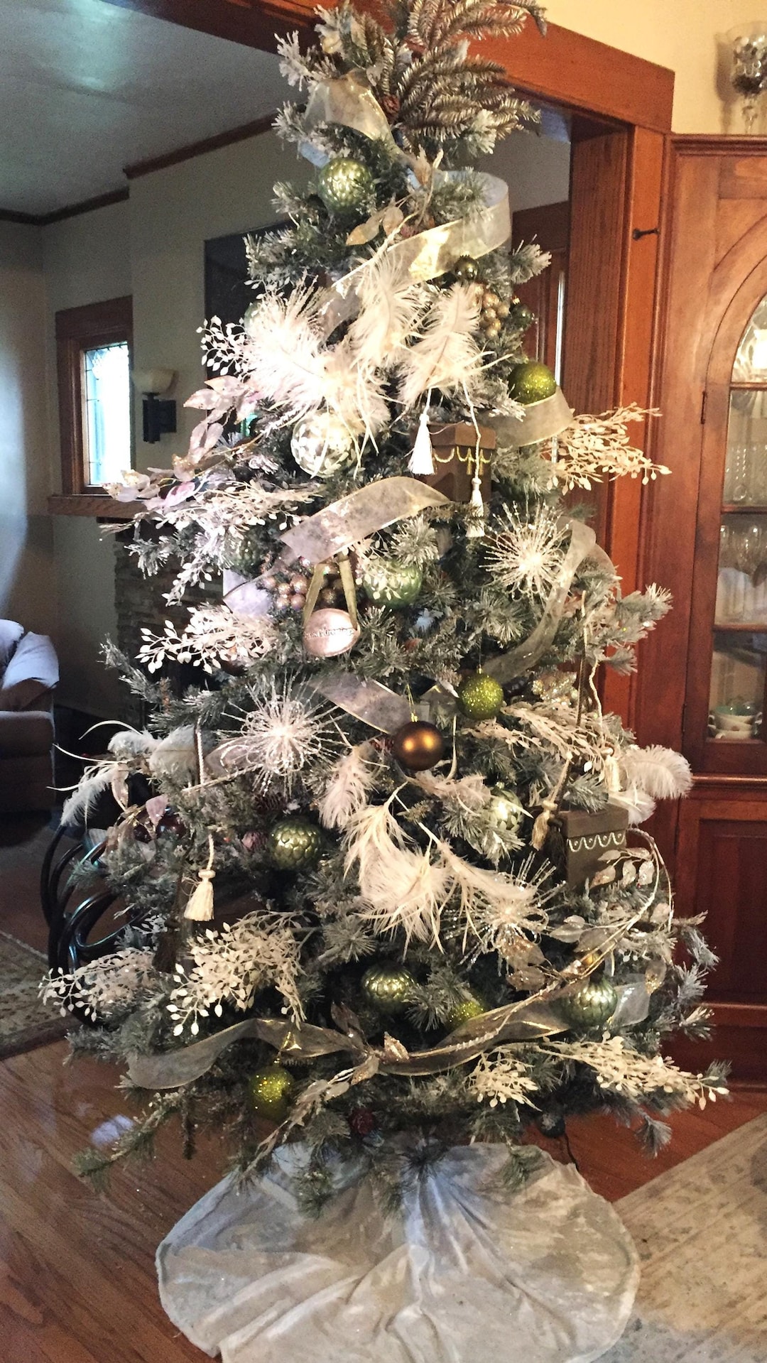 Feather Flurry Theme Tree Decorating Kit - Etsy