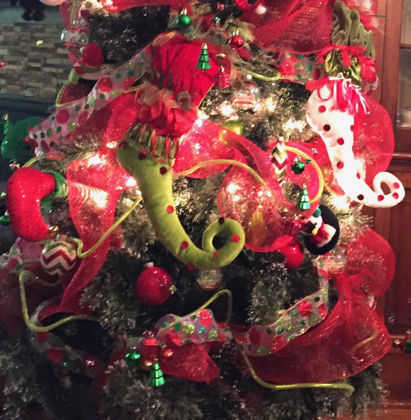 Elves at Play Theme Tree Decorating Kit - Etsy