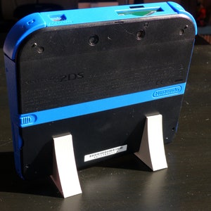 Nintendo 2DS Display Stand - Etsy