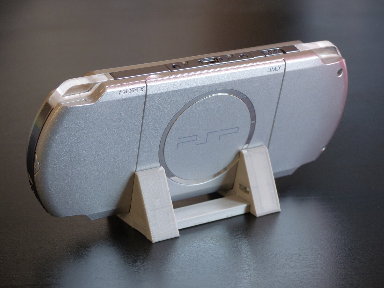 Playstation Portable Slim (2000 + 3000) Display Stand - Etsy