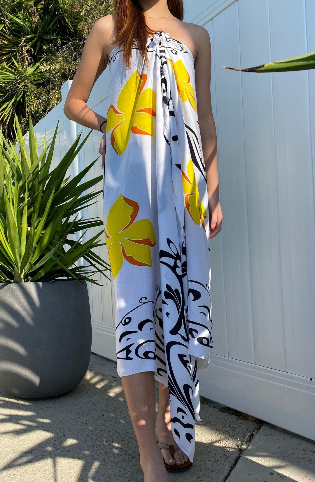 Hawaiian Design White Hand Painted Plumeria Honu Wraparound Pareo ...