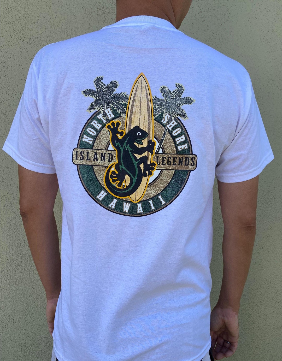 Hawaiian Island Legends North Shore Gecko Reptile Graphic Tee Men Women ...