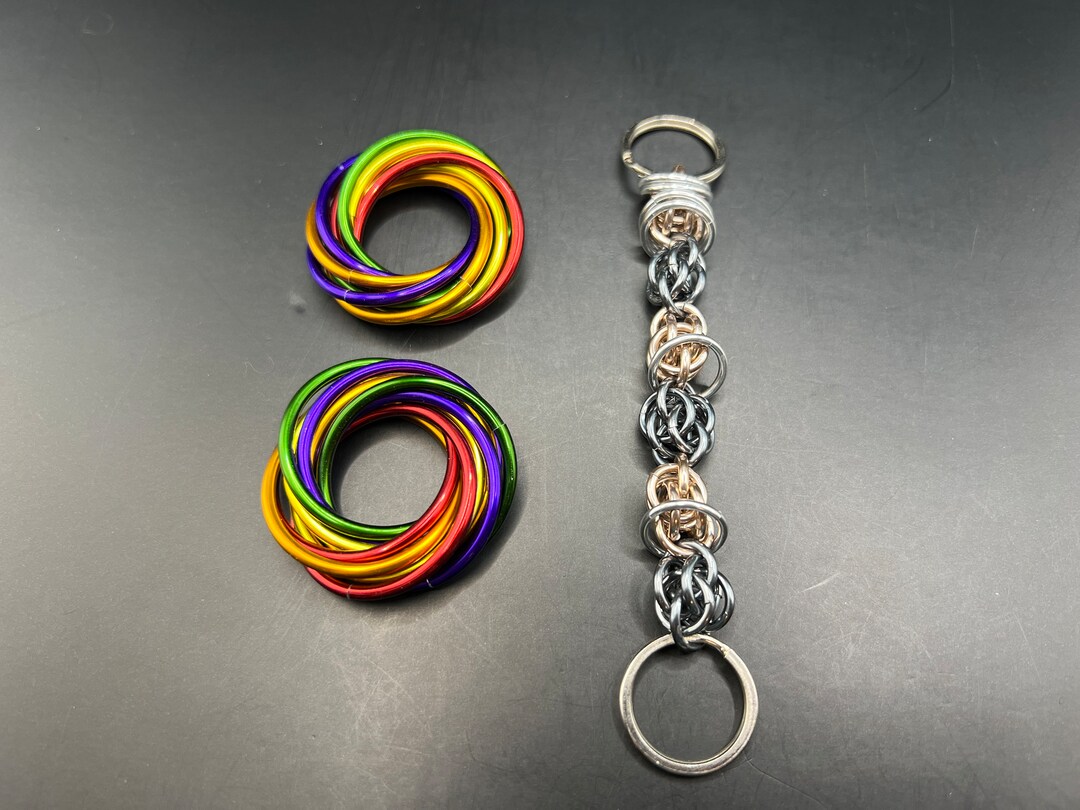 Fidget Toy Gift Set - 2x Mobius (1.5" in Diameter) & Rope (4.5" Long ...