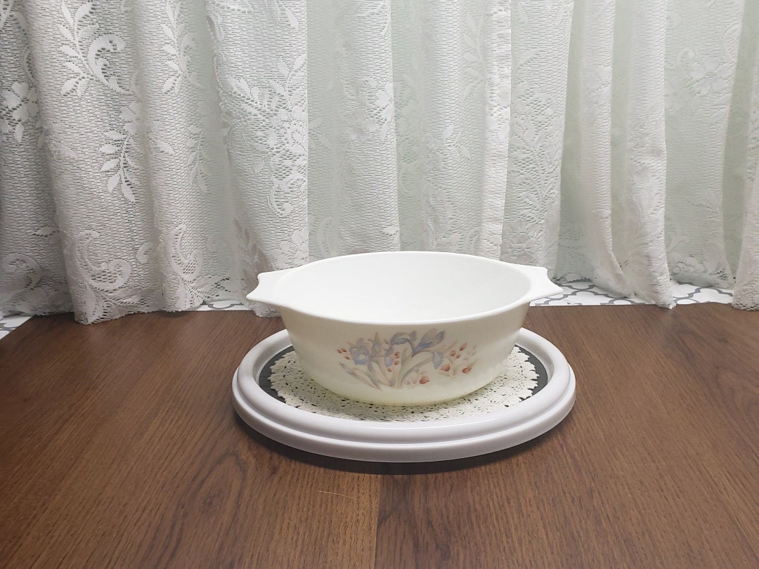 Pyrex Pyrex Casserole Dish JAJ Made in England Blue Iris Pattern ...