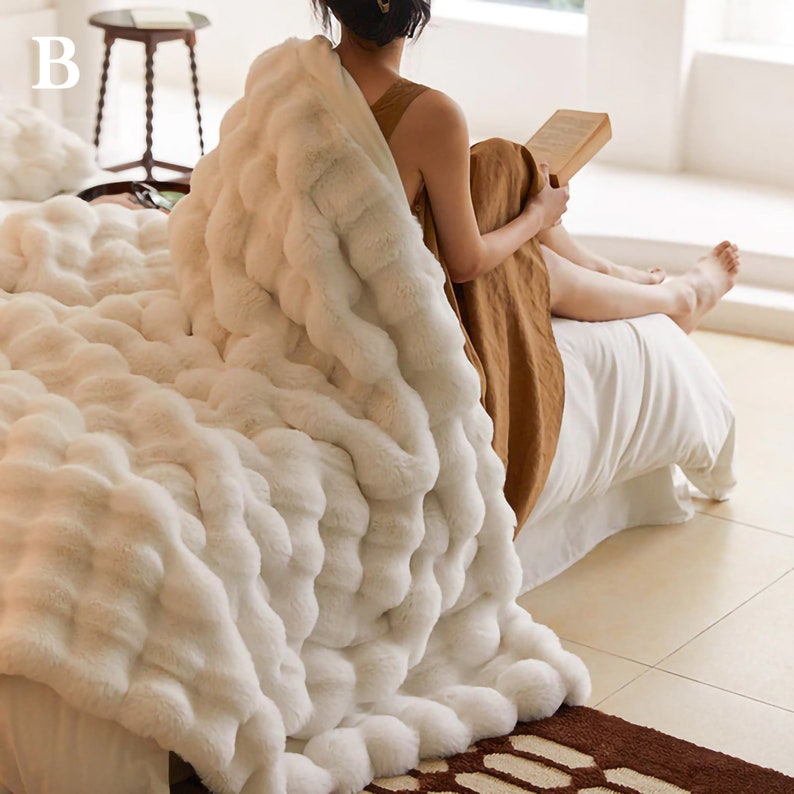Neutral Luxury Fur Fluffy Blanket white / Beige / Charcoal - Etsy