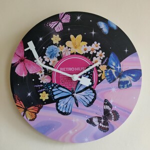 Vinyl Record Wall Clock 12 LP With Record Player Tonearm Style Clock ...