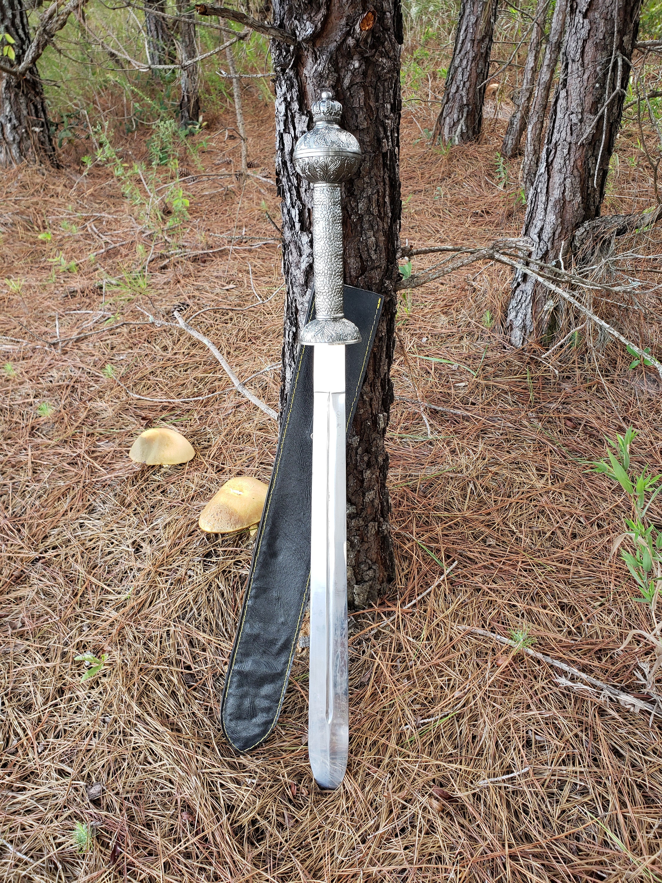 Gladiator Spartan Sword