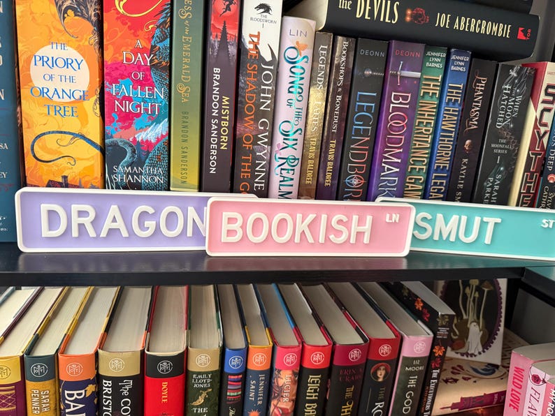 3D Printed Bookish Street Sign: Personalized Library Decor - Etsy