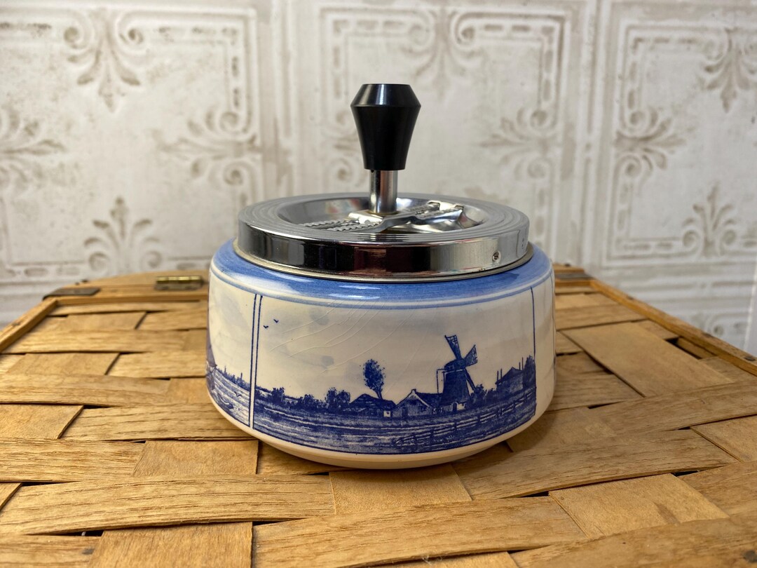 Vintage Blue Delft Spinning Ashtray, Roulette, Blue and White ...