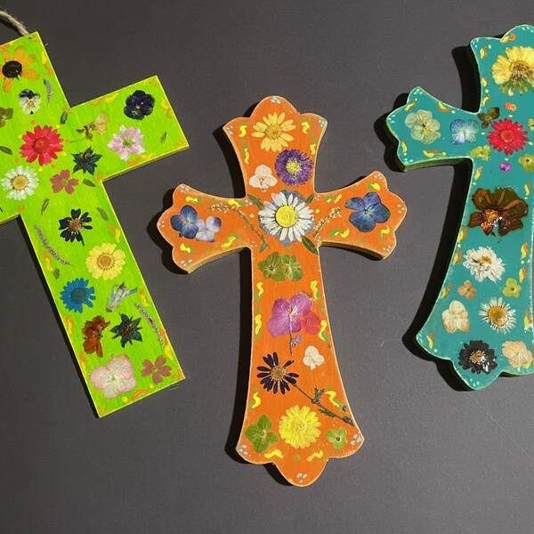 Pressed Flower Cross - Etsy