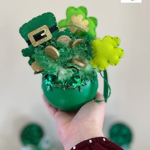 Pot of Gold St. Patrick's Day Pot of Gold Irish Shamrock - Etsy