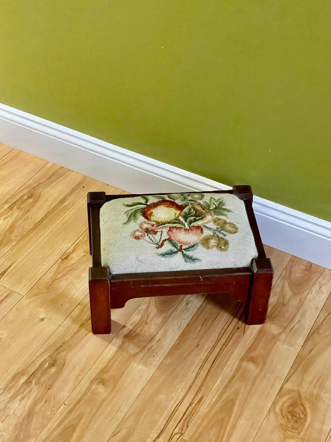 Vintage Needlepoint Ottoman Hand Crafted Footstool Floral/fruit ...