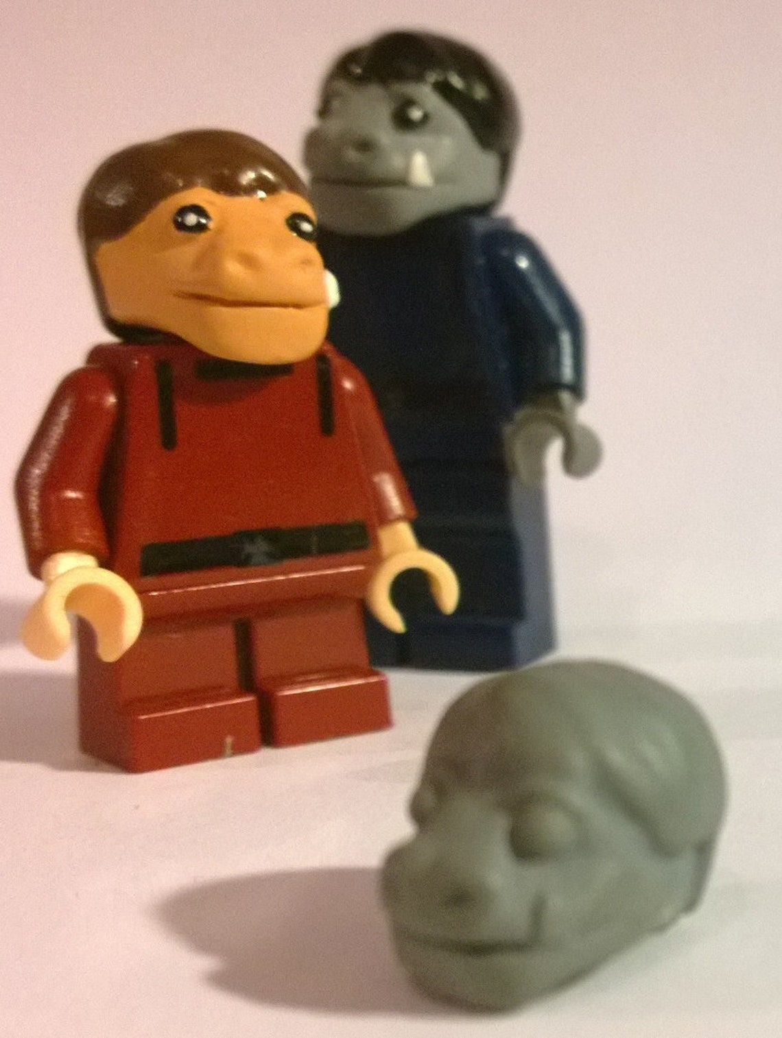 CUSTOM Lego Star Wars Takeel & Zutton, Cantina Alien (snaggletooth) - Etsy