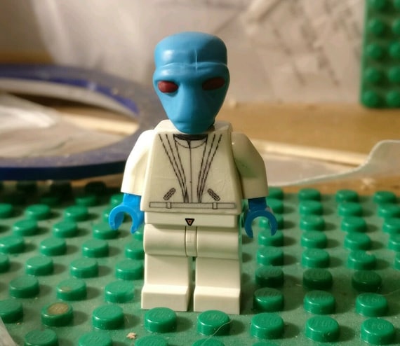 Lego Dexter Jettster