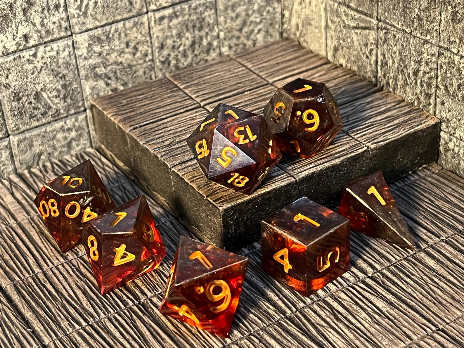 Standard Dnd Dice Set - FLAWED D12 - Captured Fireball - D20, D12, D10 ...