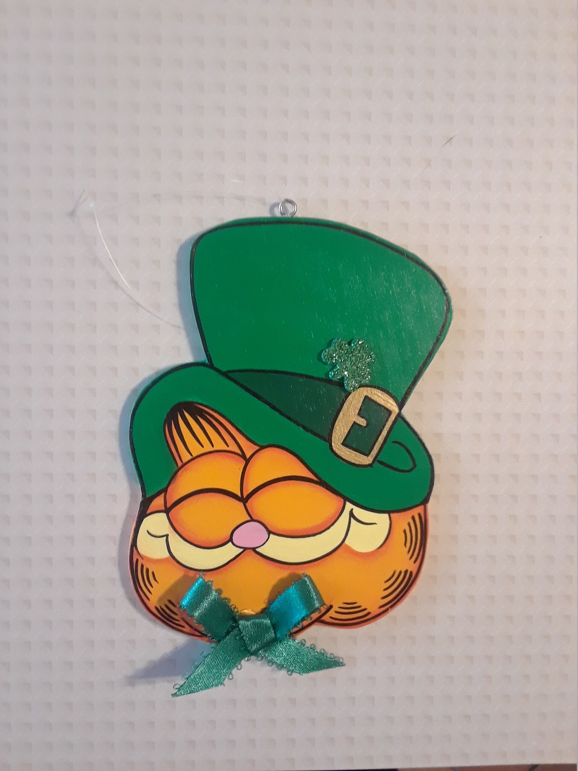 Figurines & Knick Knacks Patricks Irish Eyes ornament Wooden Garfield ...