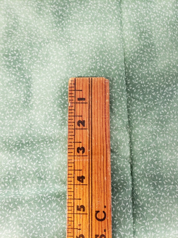 Mottled Green Fabric With Leaf Design Blank Textiles Cotton - Etsy