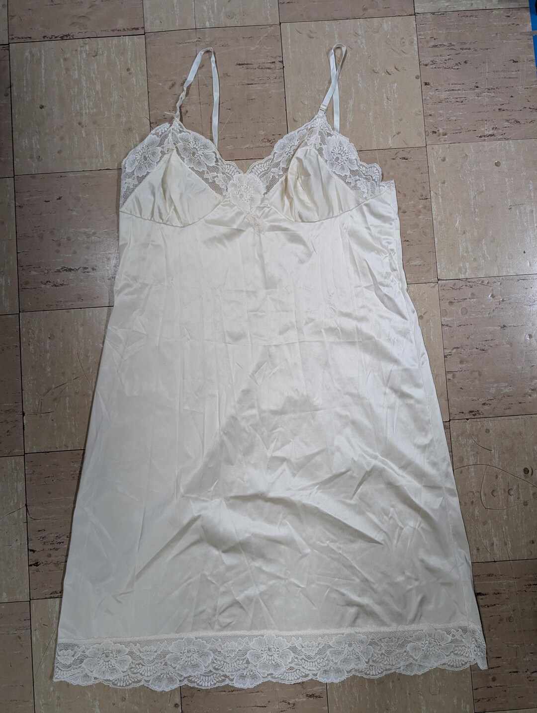 Vintage Kayser Ivory Full Slip, Large Size 42 Slip, RN 14596 - Etsy