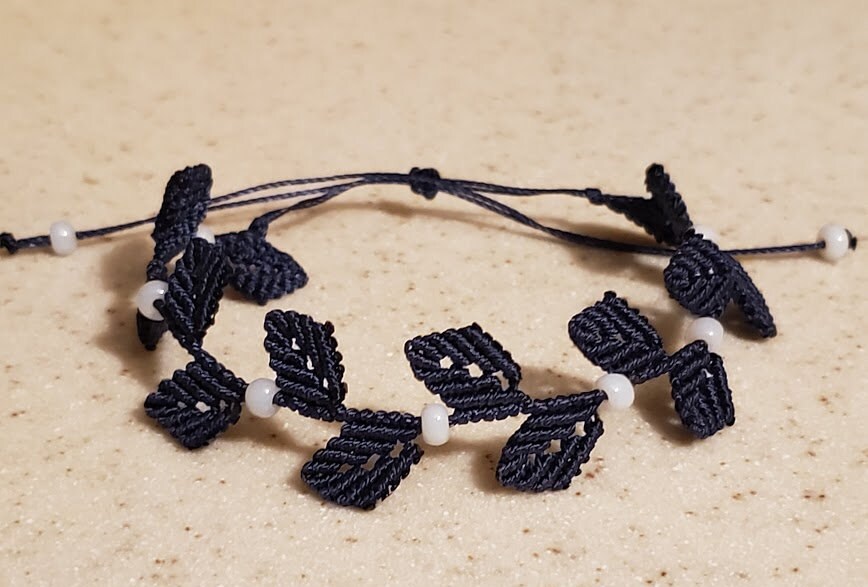 Macrame Leaf Bracelets - Etsy