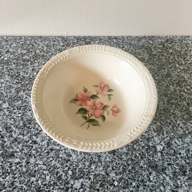 Universal Pottery - Etsy