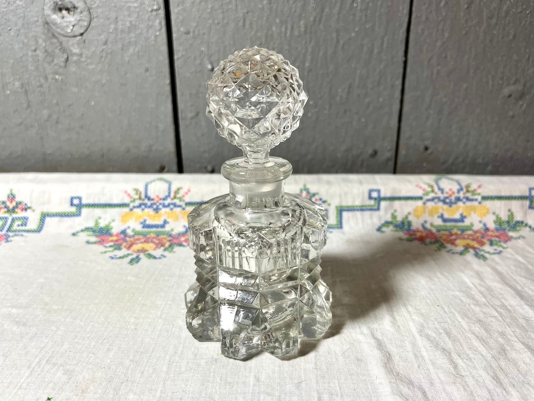 1940s Vintage LE Smith Cut Pressed Glass Perfume Bottle With Round ...