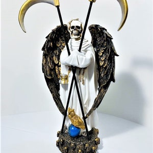 Blessed/consecrated Santa Muerte, White Santa Muerte, La Niña Blanca ...