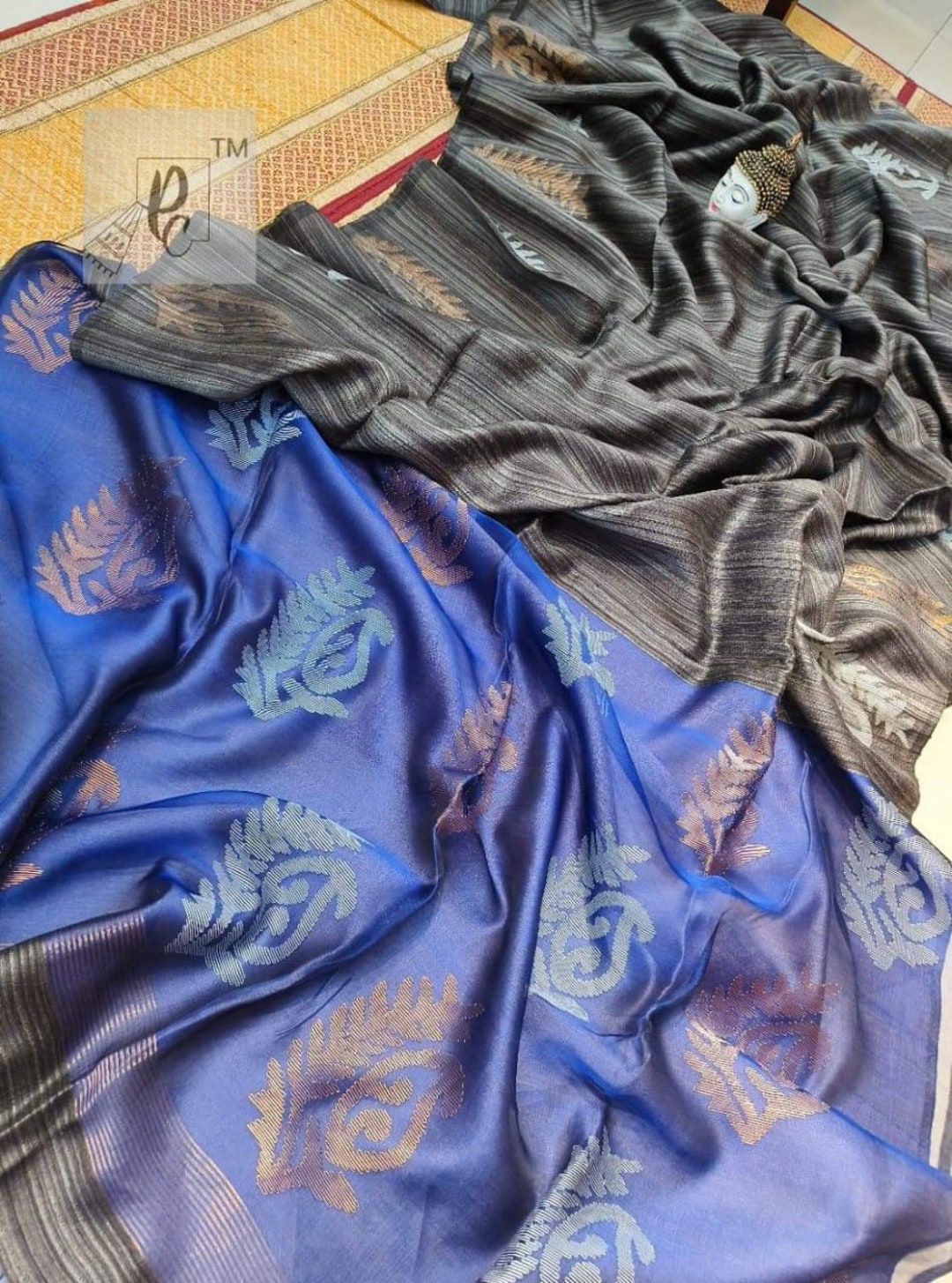 Beautiful Matka by Matka Handweaving Saree With Running Blouse Piece ...