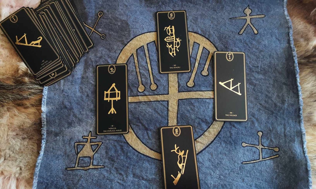 Runes Casting Cloth, Oracle Cloth, Altar Cloth, Cards, Tarot, Wicca ...