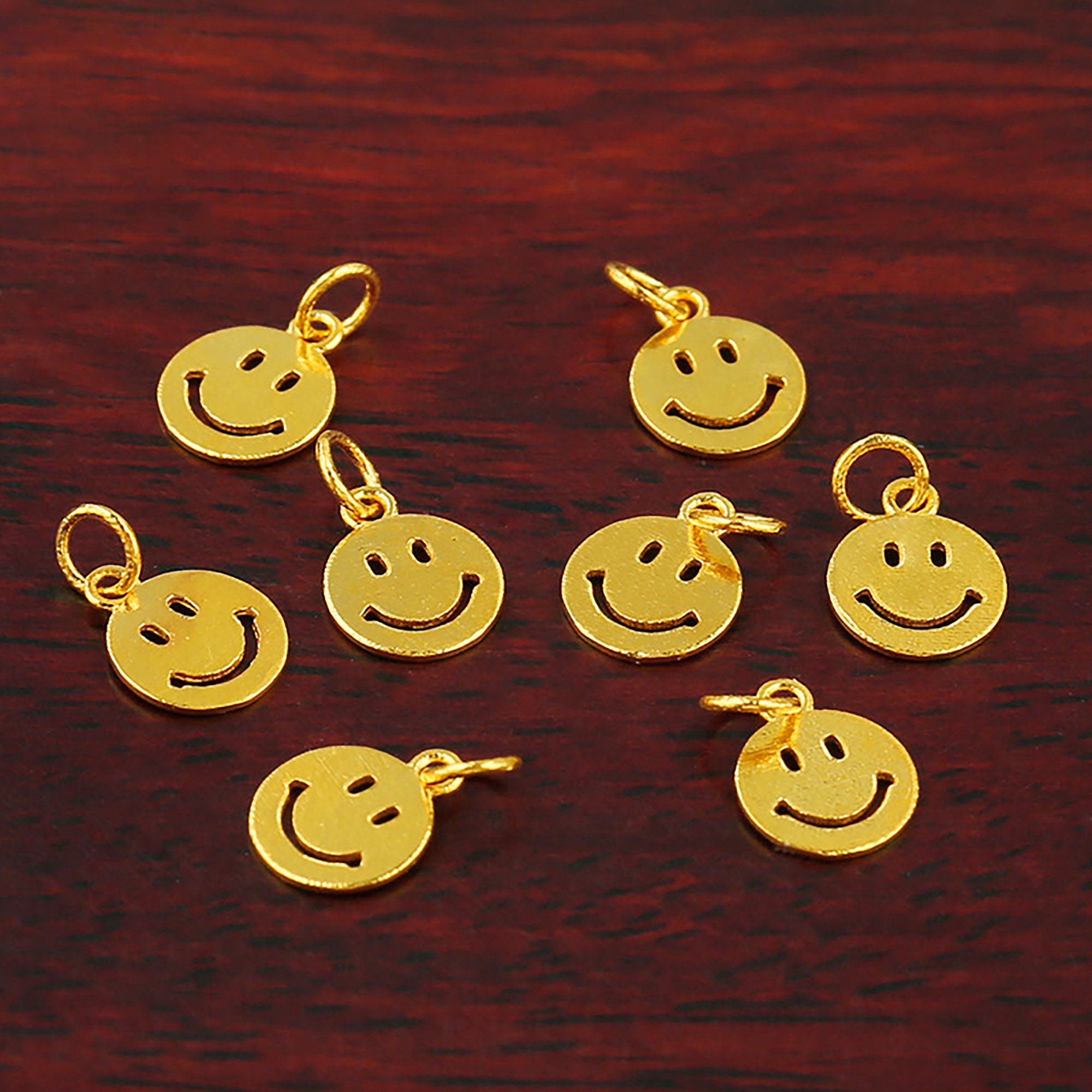18K Gold Happy Face Charm 6.6x8.4mm Smiley Face Emoji - Etsy