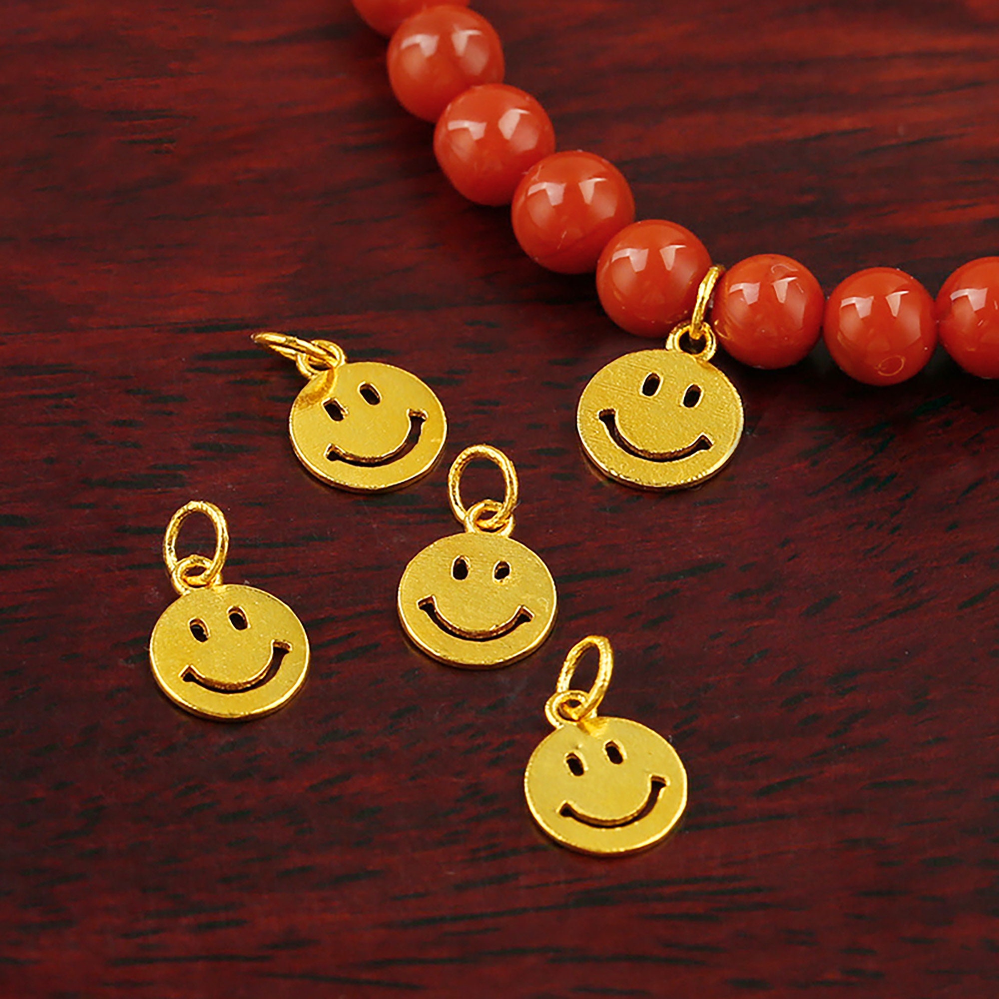 18K Gold Happy Face Charm 6.6x8.4mm Smiley Face Emoji - Etsy