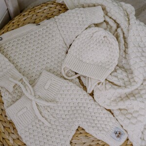 Merino Wool Knitted Baby Clothing and Blanket Set White Baby Sweater ...