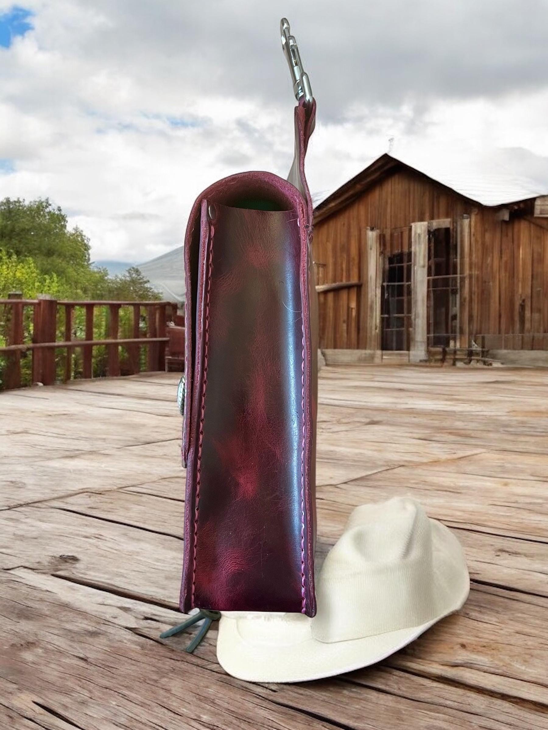 Handmade Leather Saddle Bag: Clip-on Field Trial Pouch - Etsy
