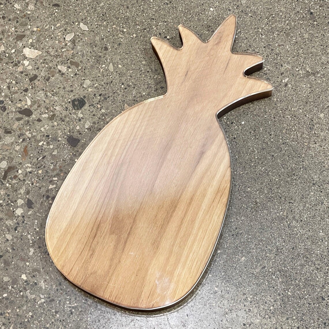 15.75x8" Pineapple Shaped Serving Board Acrylic Router Template - Etsy