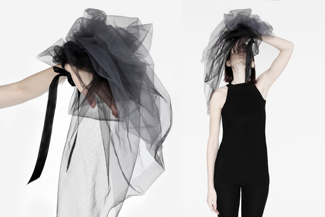 Burlesque tulle bustle / floral tulle brooche / Maternity | Etsy