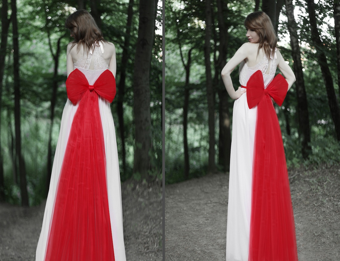 Big Red Bow Belt With Long Tail / Detachable Large Tulle Bow - Etsy