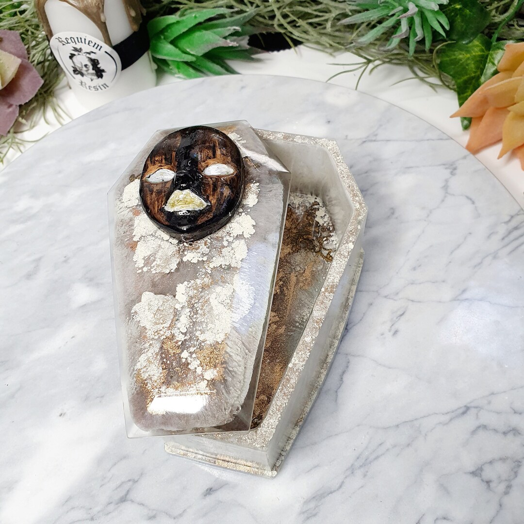 Handmade Resin Coffin Trinket Box: Creepy Doll Goth Decor - Etsy