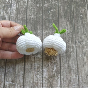 Crochet Garlic Pattern, Amigurumi Garlic Toy, Crochet Vegetables ...