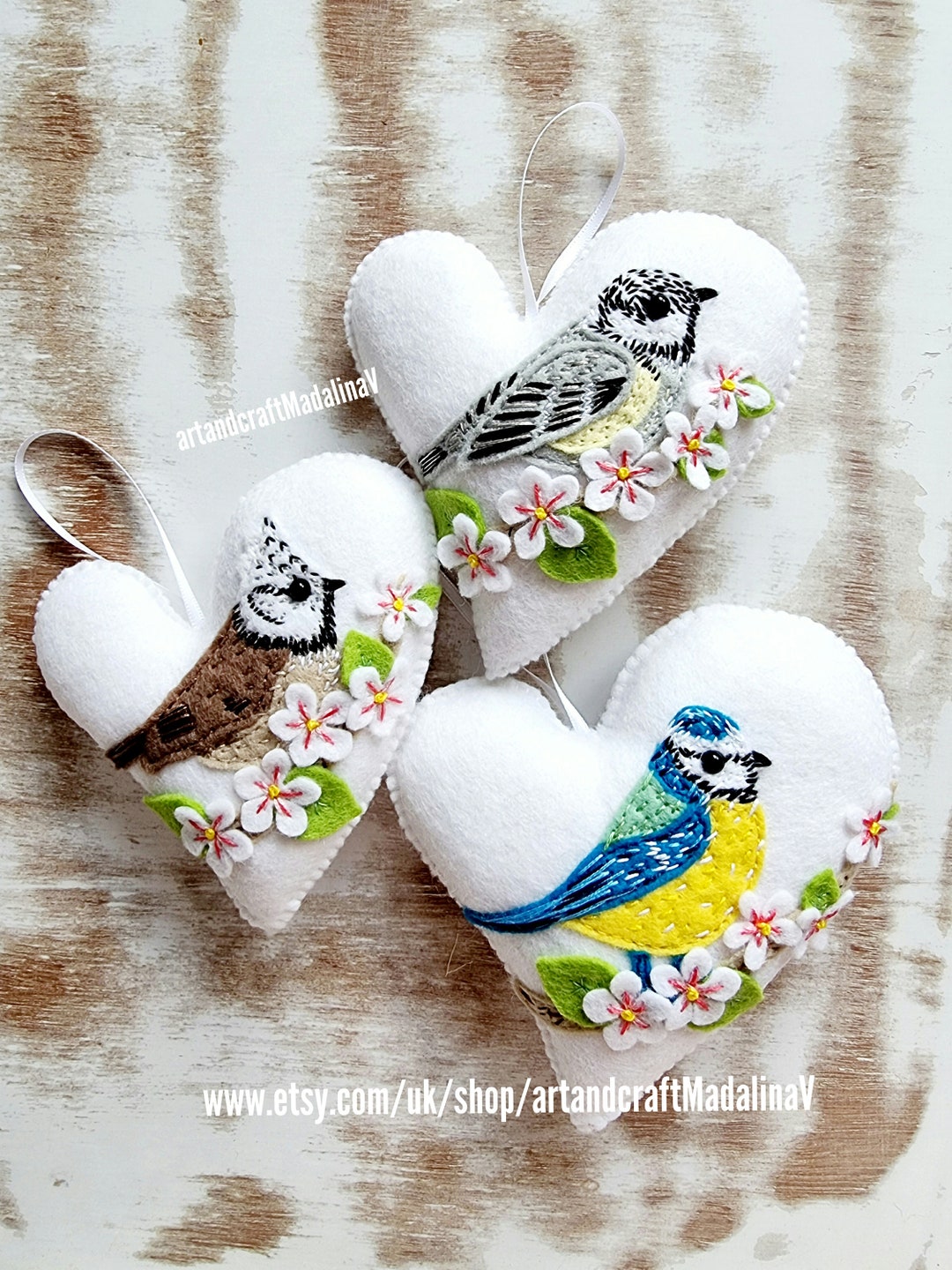 Blue Tit Bird Hanging Felt Heart Decoration, Coal Crested Tit Bird ...