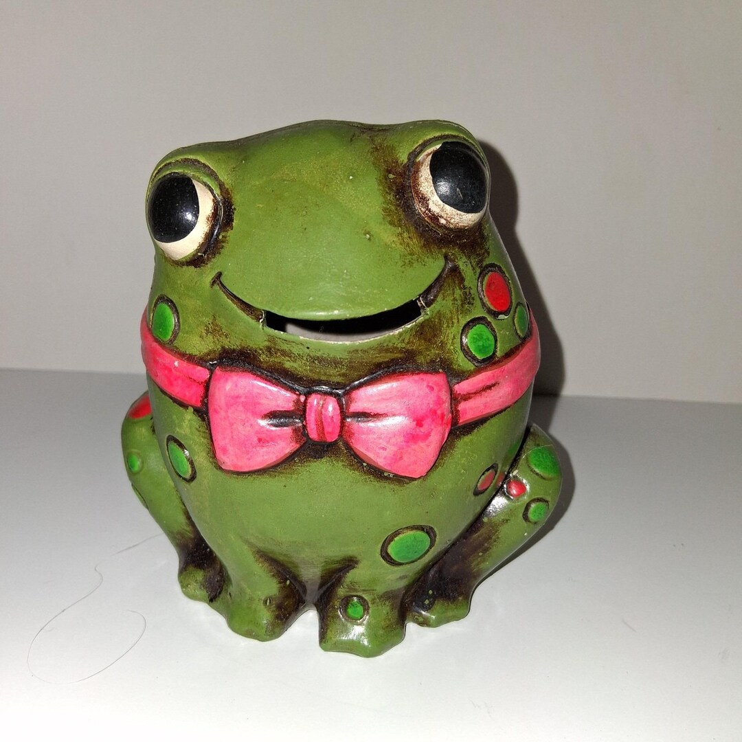 Vintage Frog With Bowtie Ceramic Bank Figurine Decor 5" - Etsy