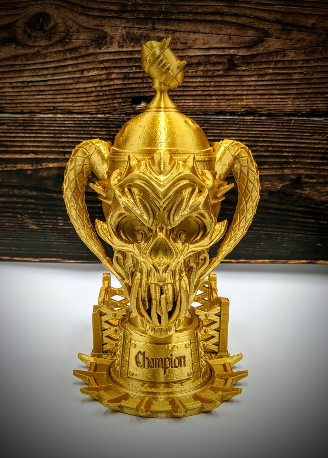 Battle Royale Skull Trophy Dice Tower From Txarli Factory's Game of ...