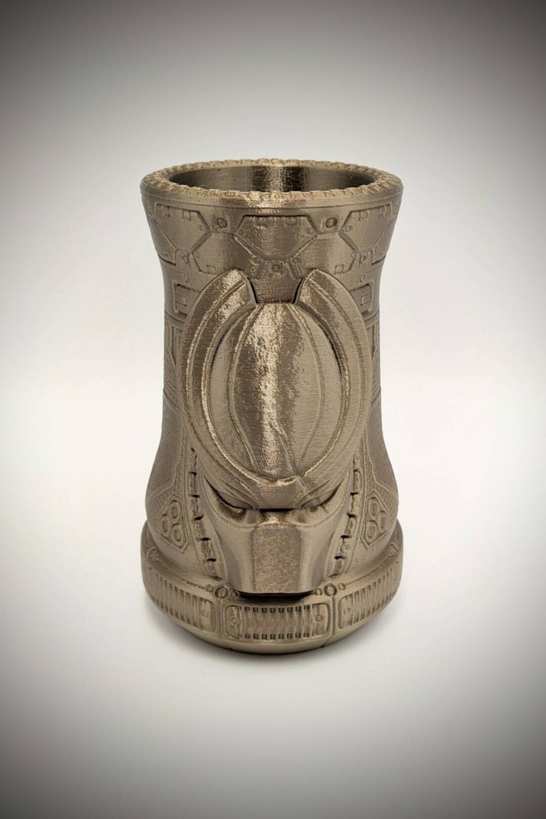 Alien Hunter Can Holder Mug From Hex3d - Available With & Without ...