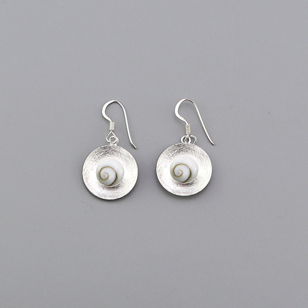 Silver Dangle Round Shell Shiva Eye Earrings, Eye of Shell Round ...