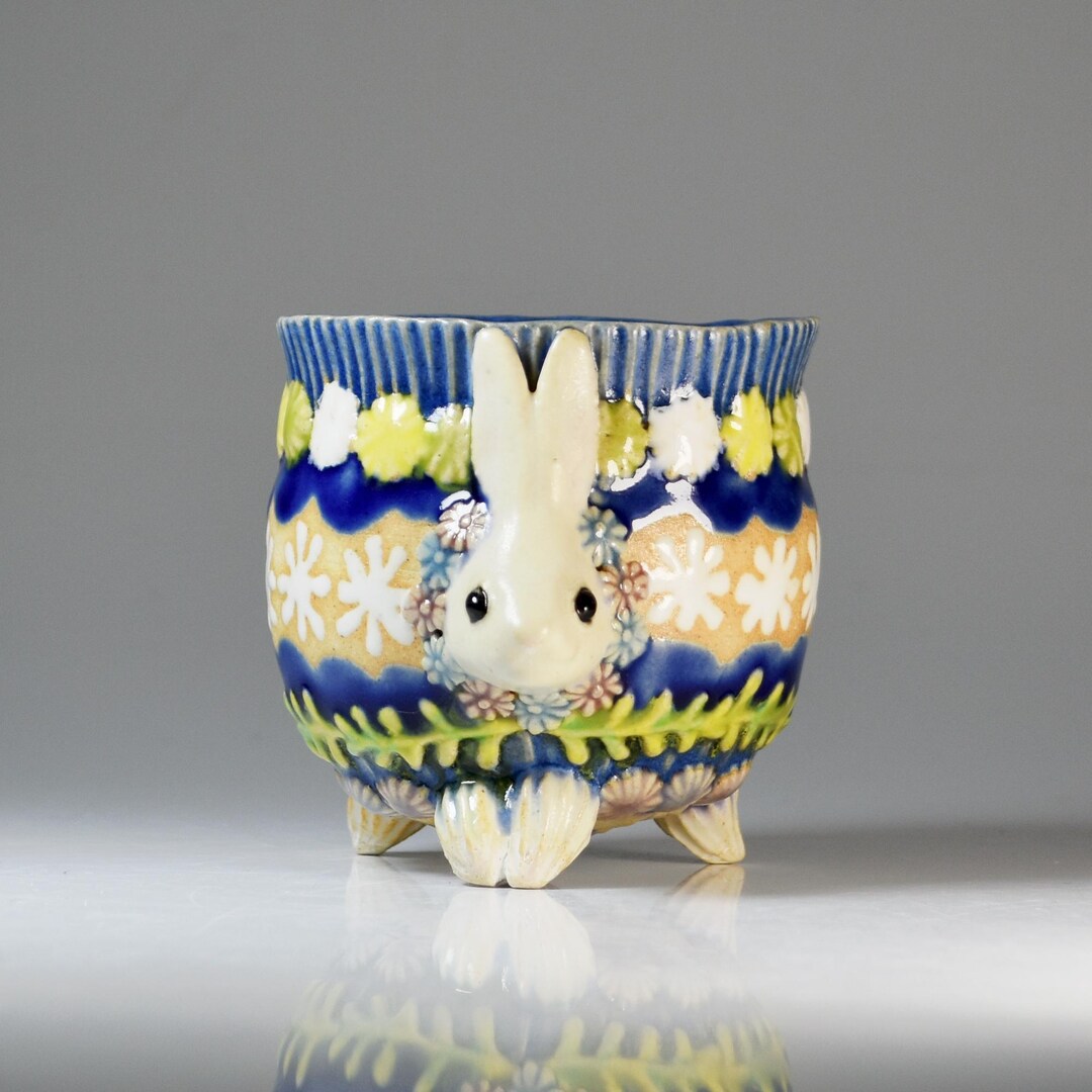 Chika Shiraki's Sake Cup, "rabbit" - Etsy