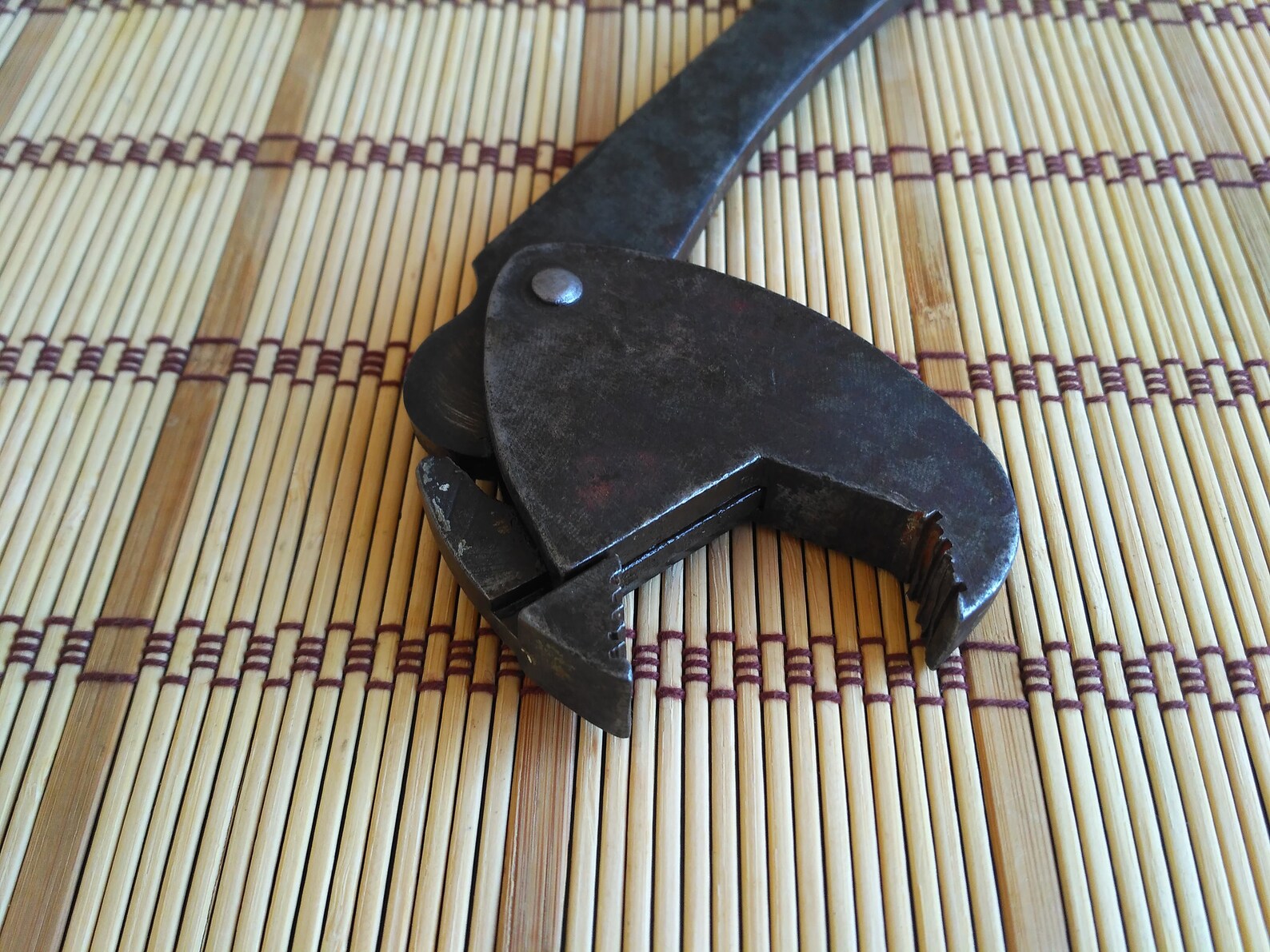 Vintage Clamping spanner key. Hand held vise. Antique tool. | Etsy