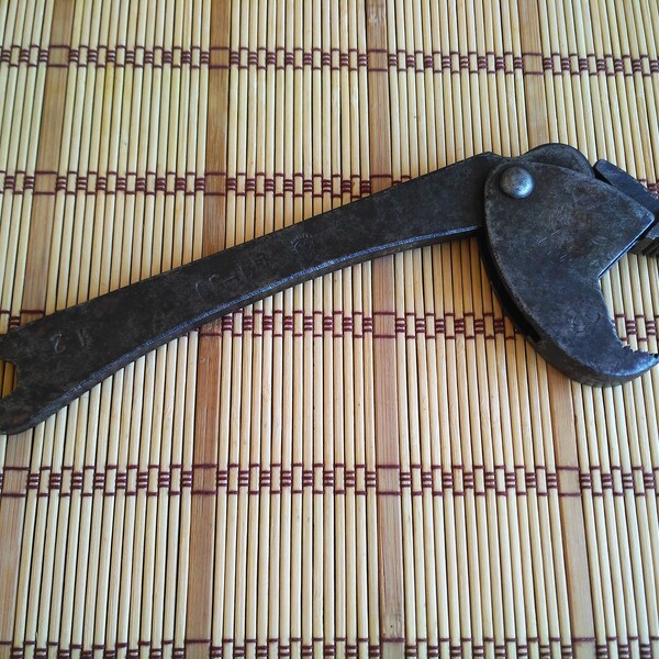 Antique Pipe Wrench - Etsy