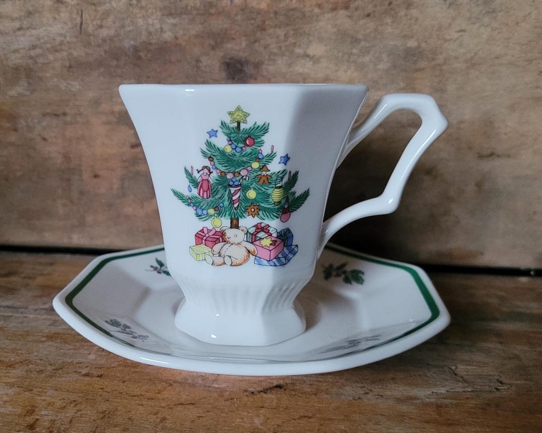 Nikko Christmastime Demitasse Four Cup and Saucer Set With Box - Etsy