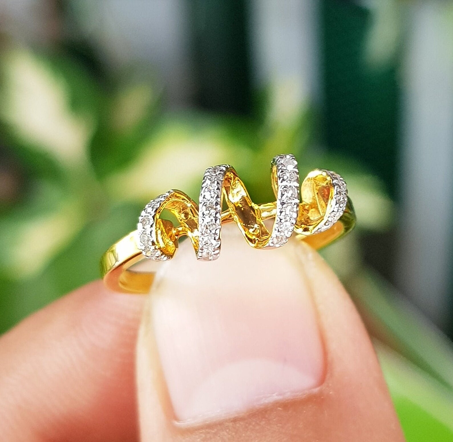 9k Gold Ring / Mother's Day Gifts / Diamond Ring / Gold - Etsy