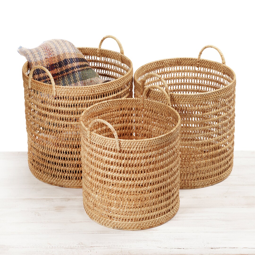 Handwoven Rattantoy Storage Basket – Round Wicker Blanket - Etsy