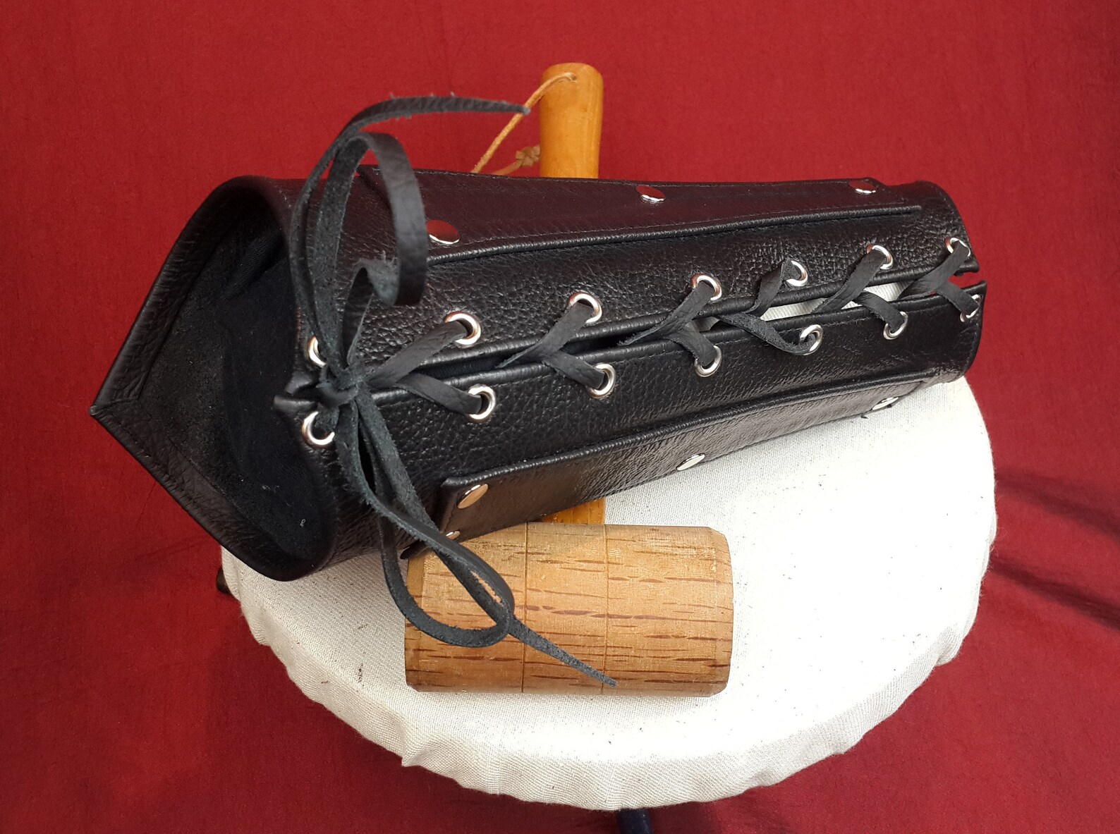 Madmax Arm Gauntlet With Claw Spikes in Black Leather. Arm Bracers. - Etsy