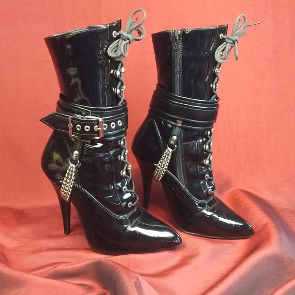 Restraint High Heel - Etsy